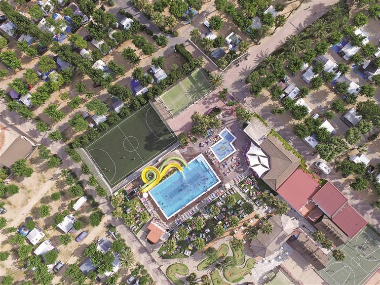 Sanguli Resort (CD013) - Salou, Costa Dorada, Spain. Caravan holidays ...